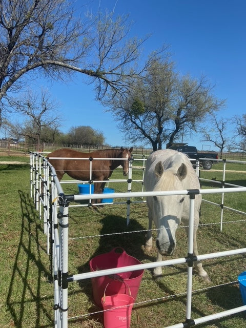DIY Fencing – Camp Corrals